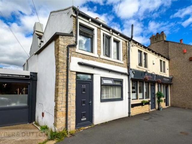 1 bedroom terraced house for sale in Towngate, Newsome, Huddersfield, West Yorkshire, HD4