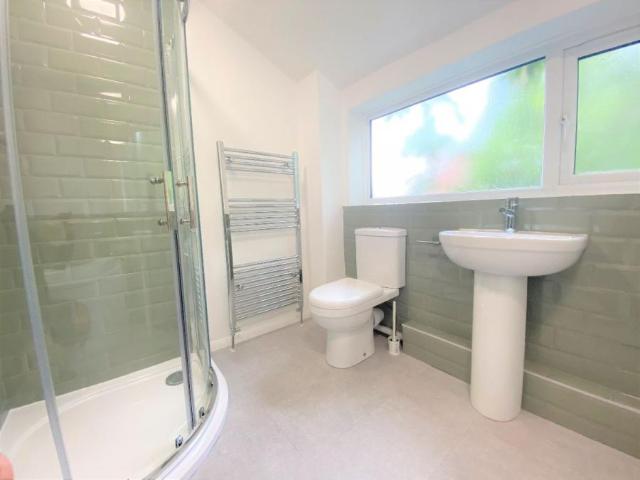 1 bedroom Terraced House To Let