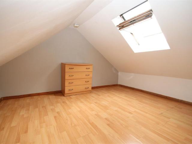 1 bedroom Terraced House to let