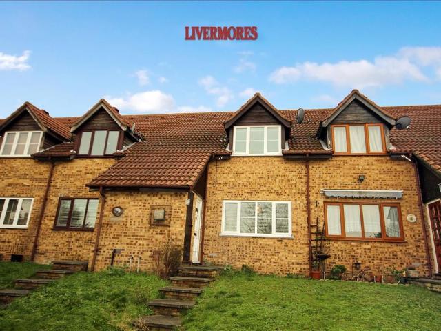 1 bedroom Terraced House to let
