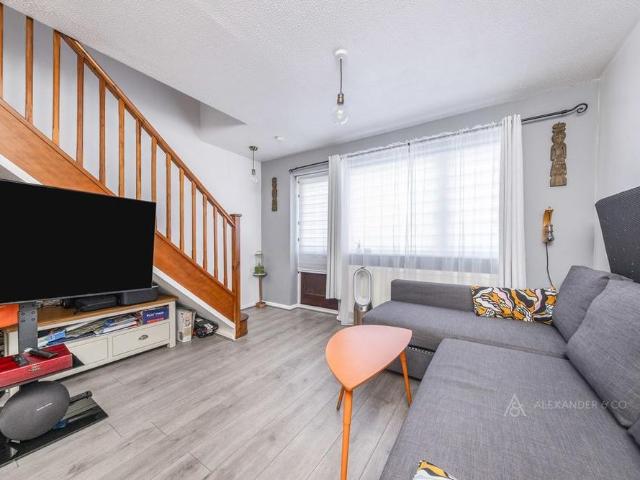 1 bedroom terraced house to rent