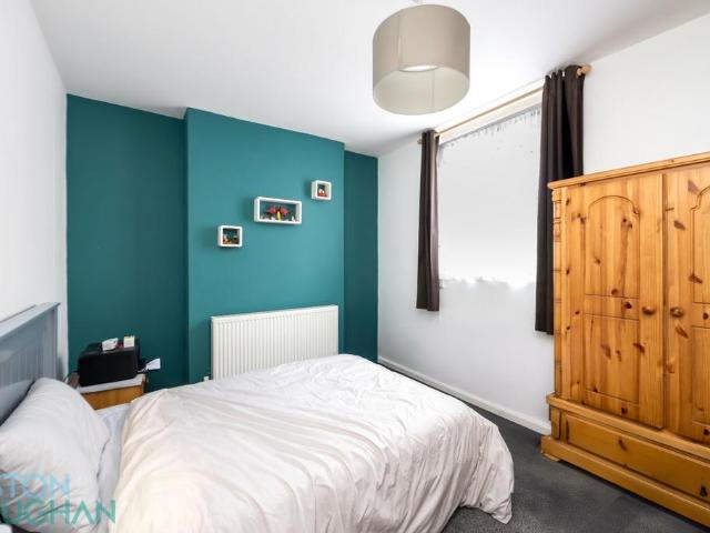 1 bedroom terraced house to rent