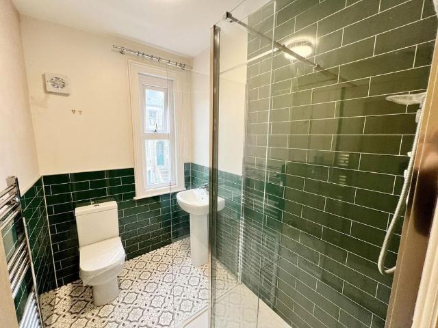 1 bedroom terraced house to rent