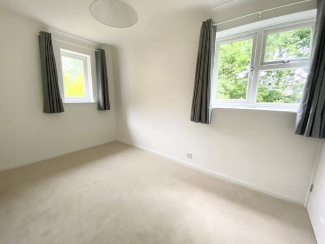 1 bedroom terraced house to rent