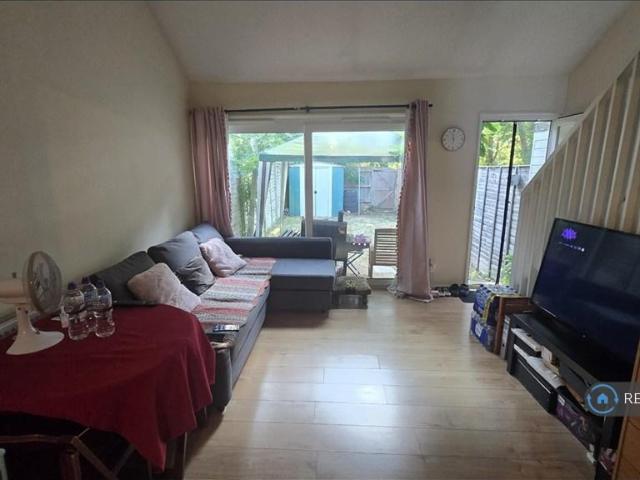 1 bedroom terraced house to rent