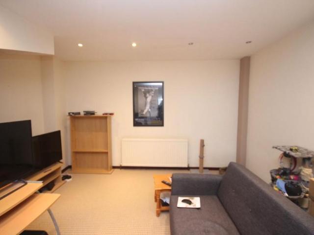 1 bedroom terraced house to rent