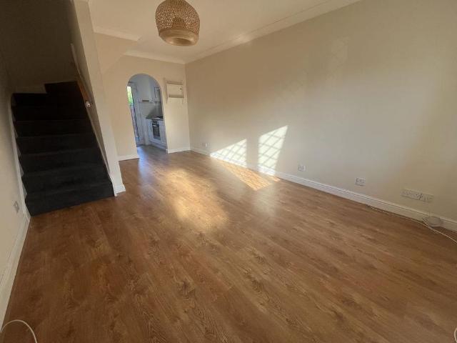 1 bedroom terraced house to rent