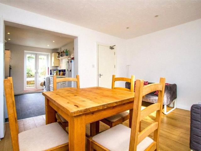 1 bedroom terraced house to rent