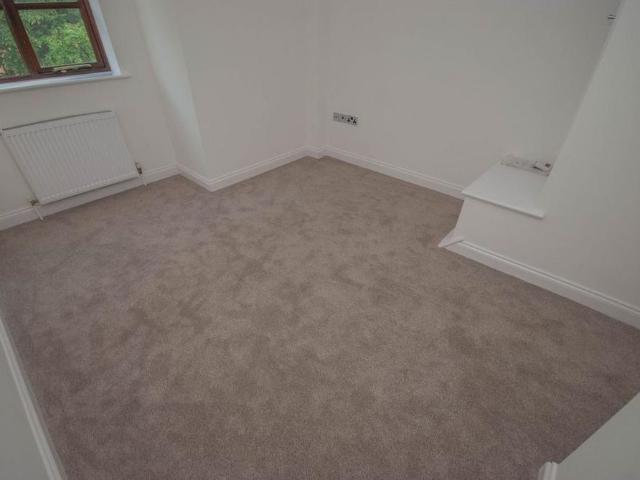 1 bedroom terraced house to rent