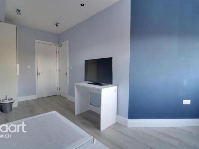 1 bedroom terraced house to rent