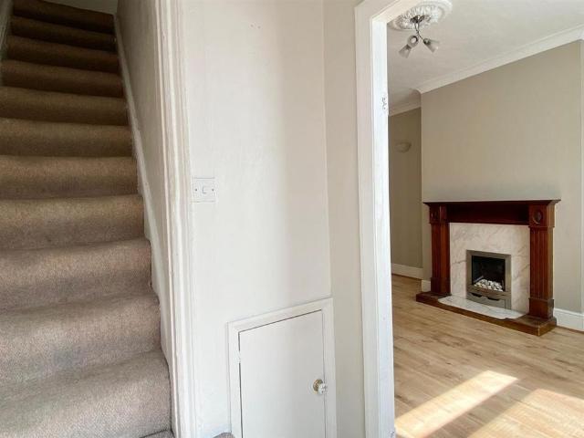 1 bedroom terraced house to rent