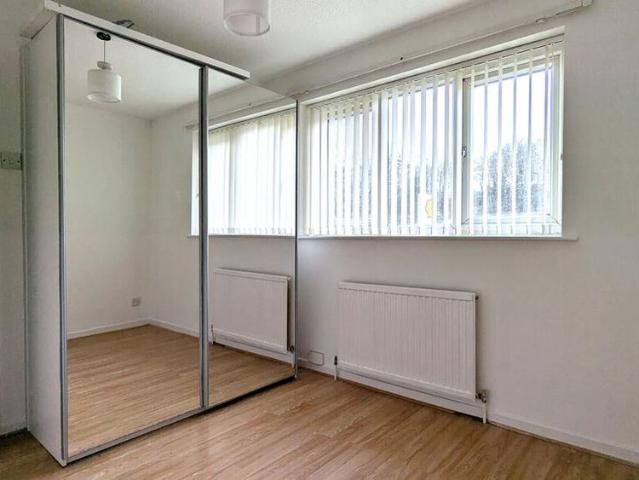 1 bedroom terraced house to rent