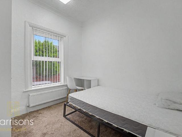 1 bedroom terraced house to rent