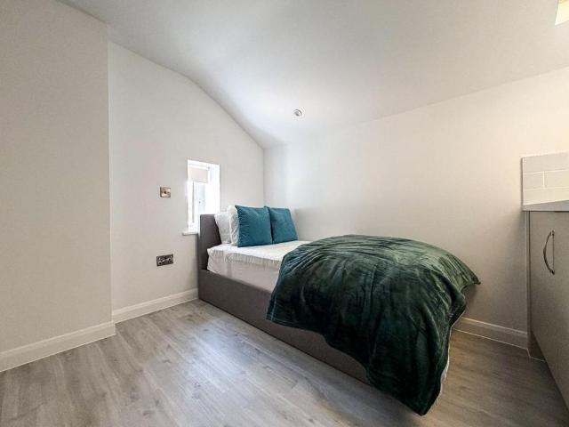 1 bedroom terraced house to rent