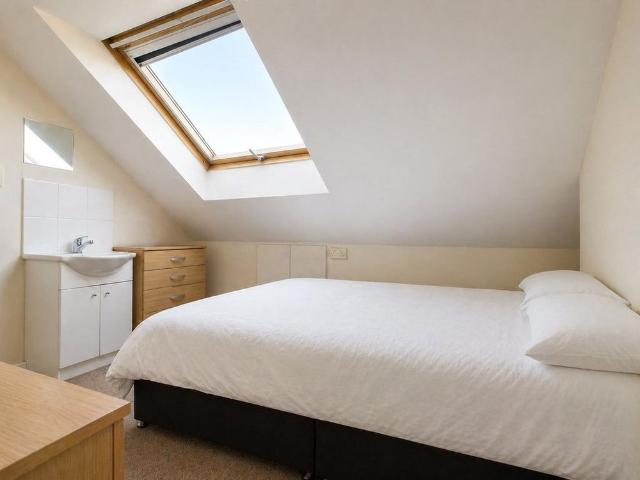 1 bedroom terraced house to rent