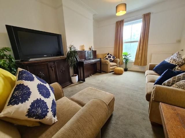 1 bedroom terraced house to rent