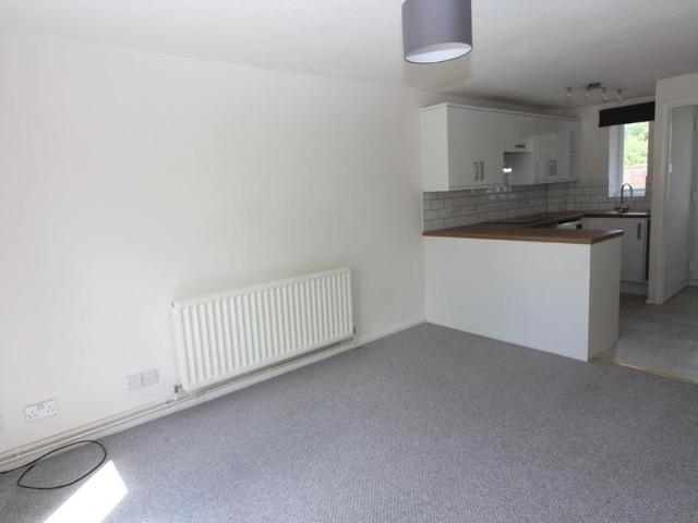 1 bedroom terraced house to rent
