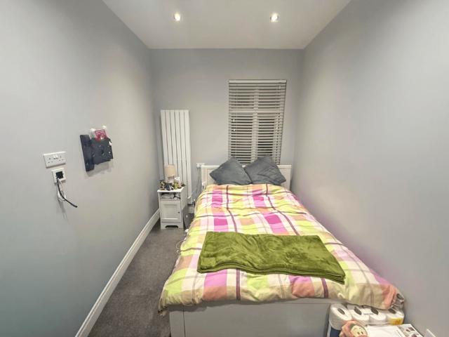1 bedroom terraced house to rent