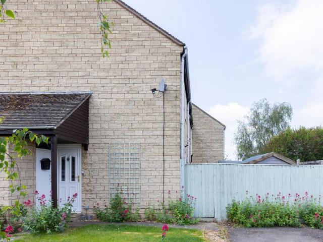 1 bedroom terraced house to rent