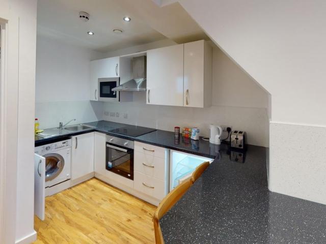 1 bedroom terraced house to rent