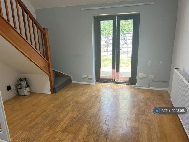 1 bedroom terraced house to rent