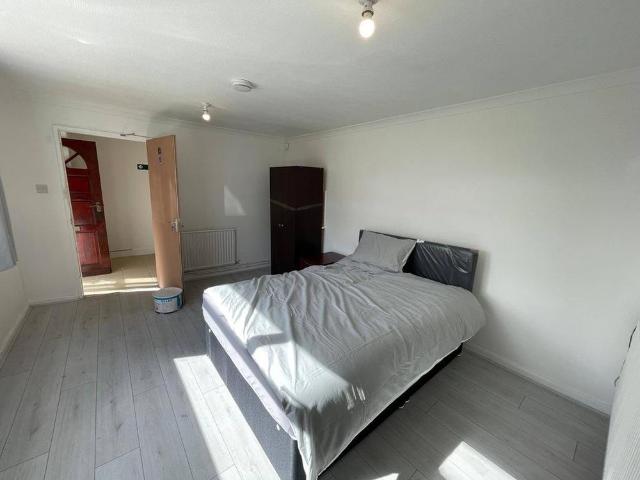 1 bedroom terraced house to rent