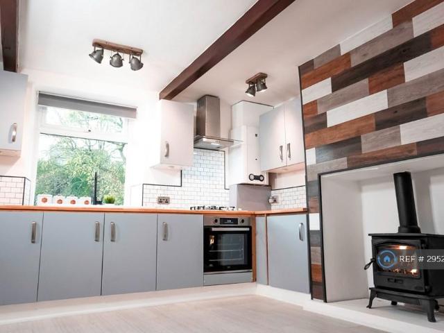 1 bedroom terraced house to rent