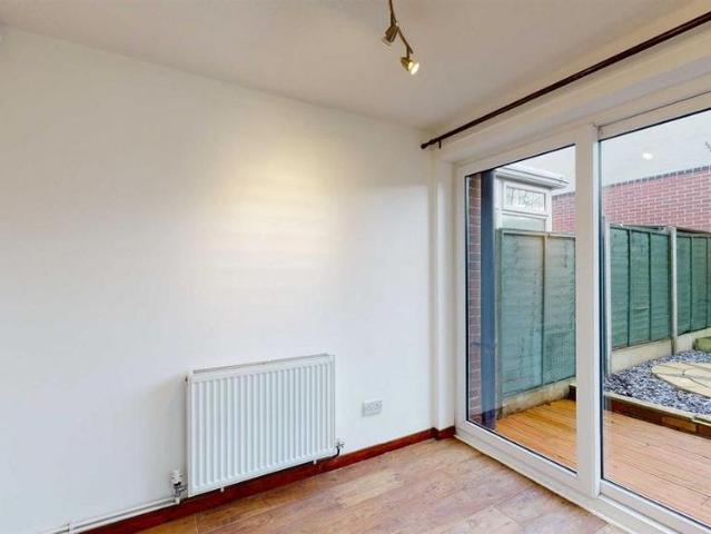 1 bedroom terraced house to rent