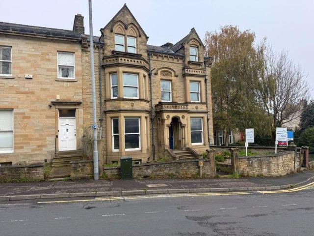 1 bedroom terraced house to rent