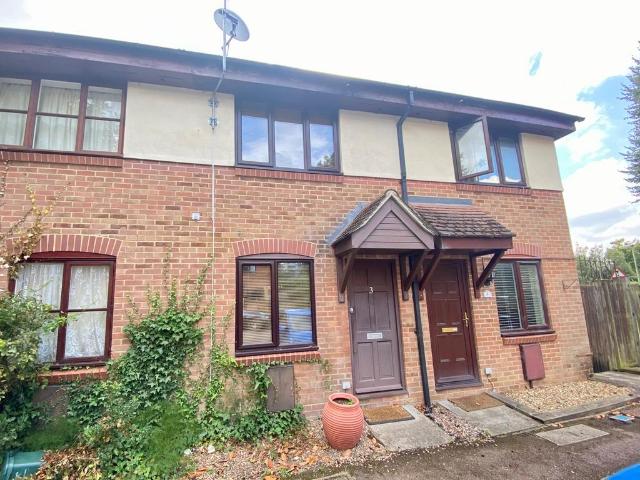 1 bedroom terraced house to rent