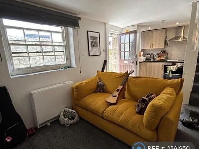 1 bedroom terraced house to rent