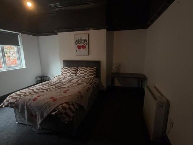 1 bedroom terraced house to rent