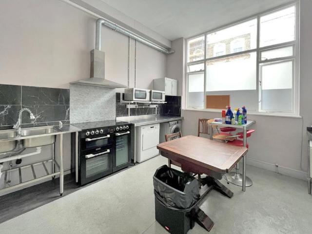 1 bedroom terraced house to rent