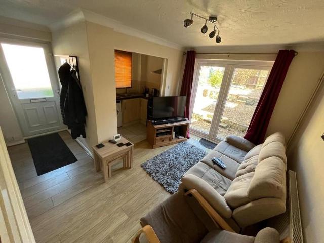 1 bedroom terraced house to rent