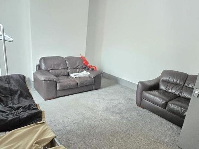 1 bedroom terraced house to rent