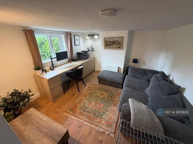 1 bedroom terraced house to rent