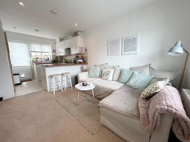 1 bedroom terraced house to rent