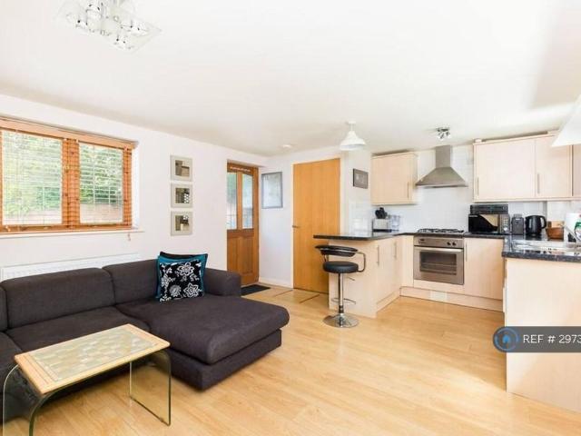 1 bedroom terraced house to rent