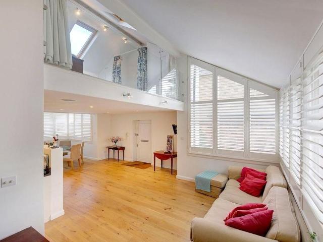 1 bedroom terraced house to rent