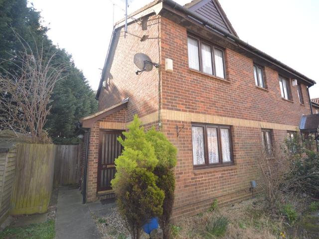 1 bedroom terraced house to rent