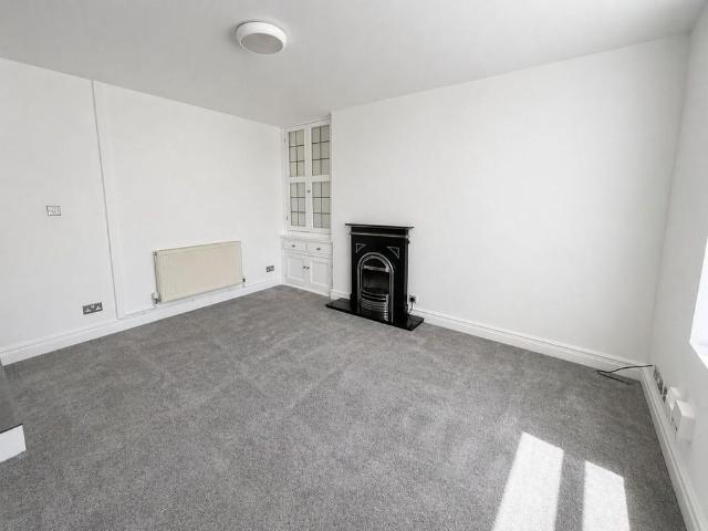1 bedroom terraced house to rent