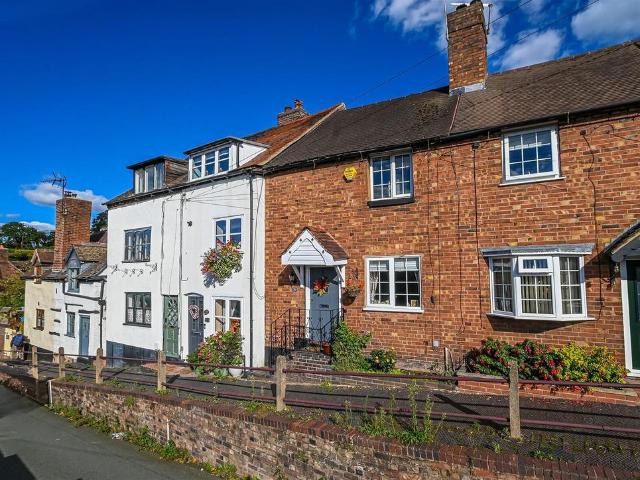 1 bedroom terraced house to rent
