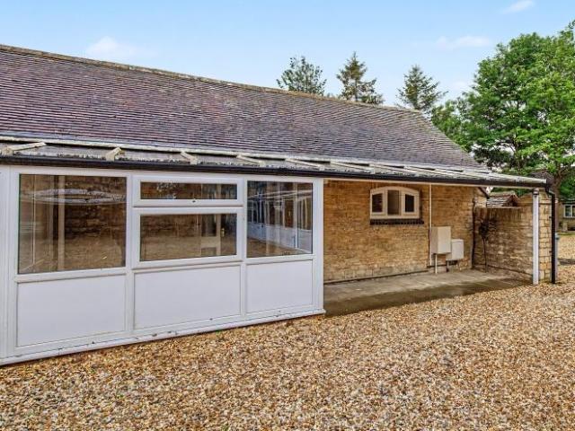 1 bedroom terraced house to rent