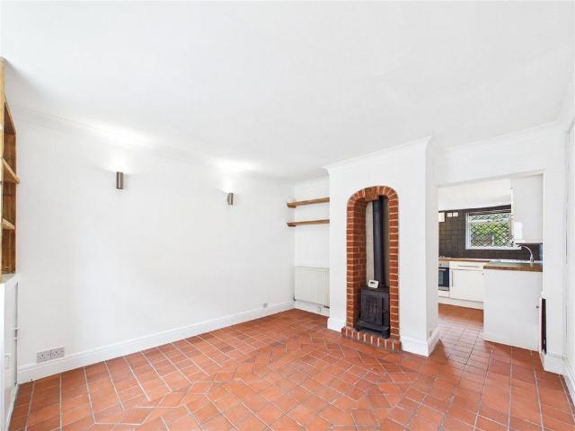 1 bedroom terraced house to rent