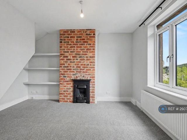 1 bedroom terraced house to rent