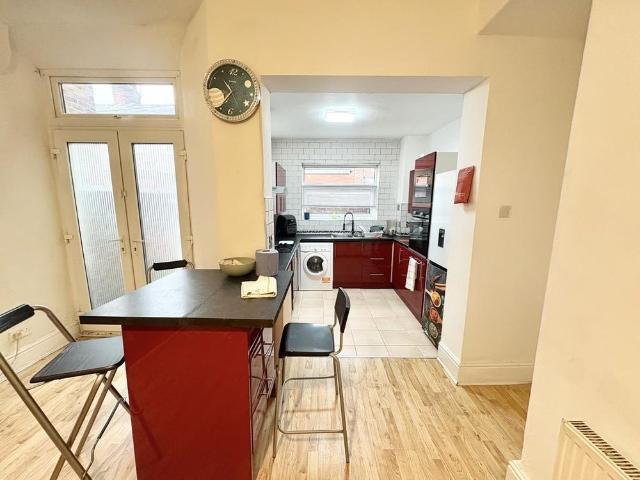 1 bedroom terraced house to rent