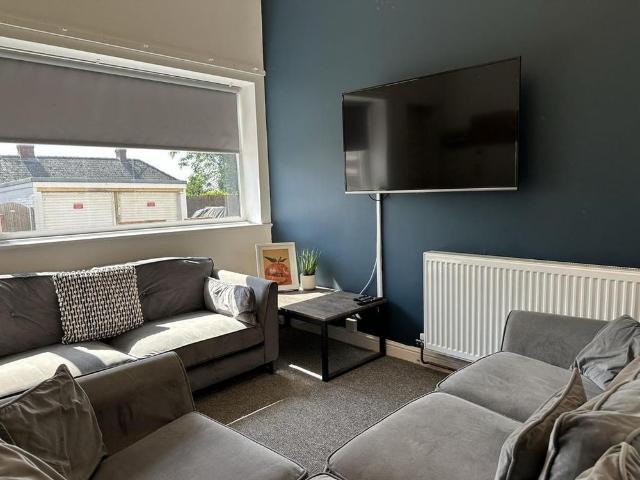 1 bedroom terraced house to rent