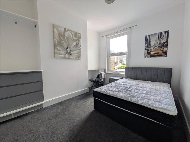 1 bedroom terraced house to rent