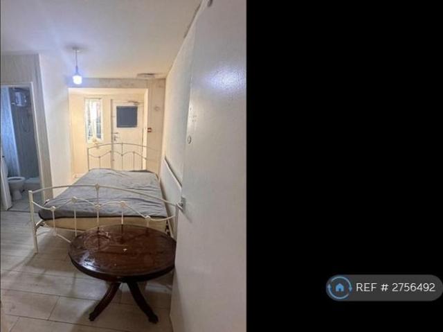 1 bedroom terraced house to rent