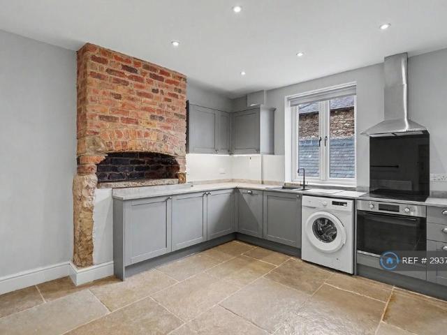1 bedroom terraced house to rent